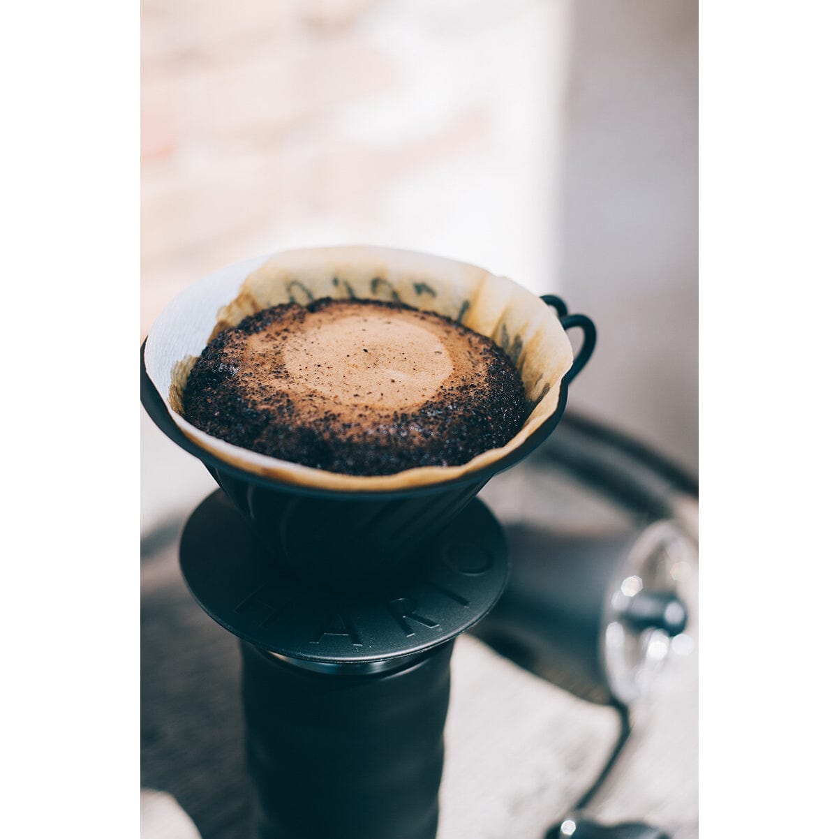 Hario - V60 Metal Dripper for 1 to 4 Cups (Matt Black) | CherryAffairs ...
